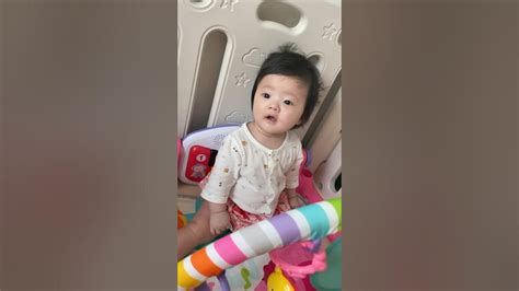 스륵 스르륵🤣 194일 6개월 재밌는놀이 Youtube