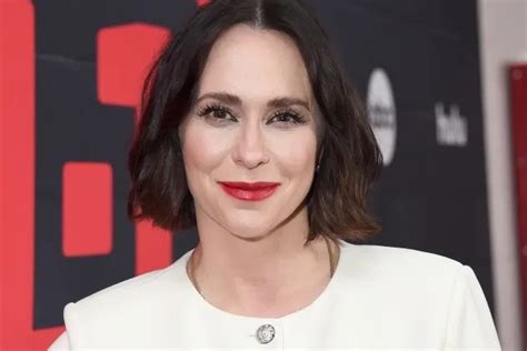 Jennifer Love Hewitt Says Tv Hosts Sexualized Her At 16 Years Old