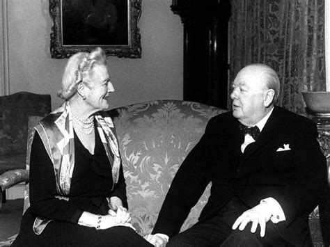 Winston Churchill Y Clementine El Amor Que Sobrevivió A Dos Guerras Y