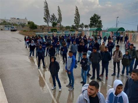 🚨🚨 الحيطة والحذر ‏حاجز بين بلدة أبو فلاح ترمسعيا 🚨 الحيطة والحذر