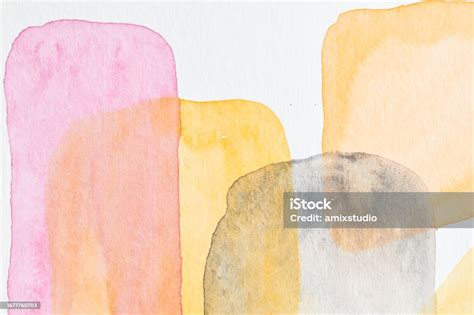 추상적인 노란색 배경입니다 수채화 잉크 아트 콜라주 아크릴 물감의 얼룩 얼룩 및 브러시 스트로크 0명에 대한 스톡 사진 및 기타 이미지 Istock