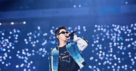 임영웅 상암 콘서트 분에 넘친 사랑기적이라고 밖에는 말못해 큰절