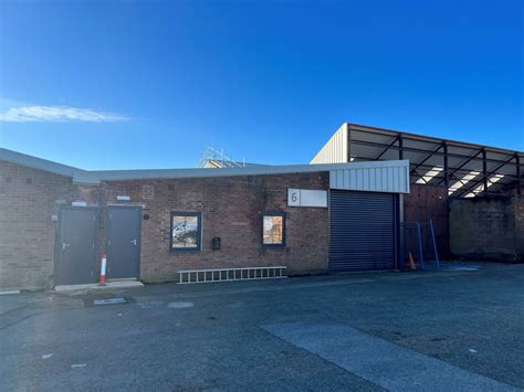 6 Vulcan Estate Water Lane Exeter Devon Ex2 8by Stratton Creber Commercial Commercial