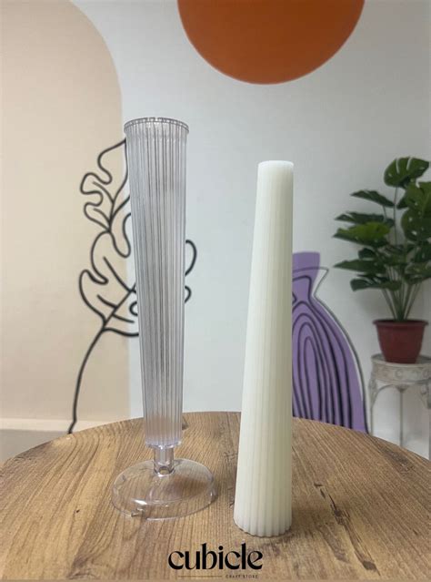 Plexiglass Striped Mold Cubicle