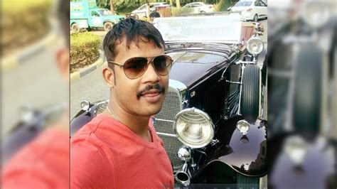 গাড়ি চালিয়ে বিরাট ফ্ল্যাটের মালিক রাজু ঝা খুনে প্রথম গ্রেফতার অবাক প্রতিবেশীরা। First Arrest