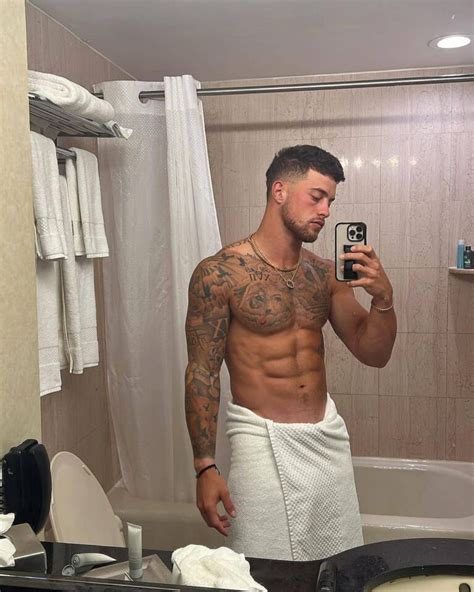 josh goldstein age height sister girlfriend net worth