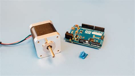 Arduino作为步进电机控制器通过电位计进行速度和位置控制 趣讨教