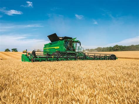 John Deere Introduces New S Series Combine Harvesters