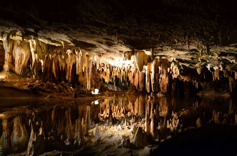 무료 이미지 물 록 어두운 형성 지하철 지하의 지질학의 동굴 탐험 석순 종유석 지형 지리적 특징 핏 동굴 동성애자 4928x3264