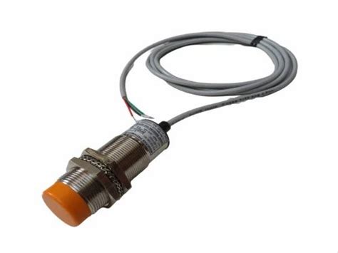 10 mm smartsaa analog output inductive proximity sensor at ₹ 1700 00
