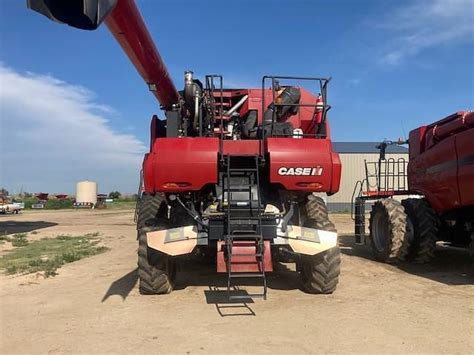 2012 Case Ih 7230 Combines Class 7 For Sale Tractor Zoom