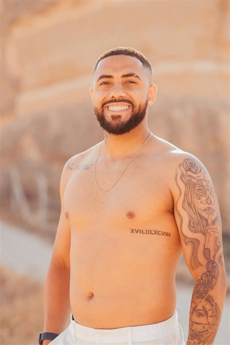 Shirtless Muscle Man Photos Download The Best Free Shirtless Muscle