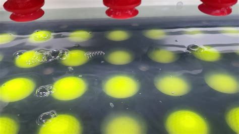 리얼라인골프볼 밸런스잡는공정 레이저가 찿는중 소금물부력이용해서 세계최초특허 By 리얼라인골프