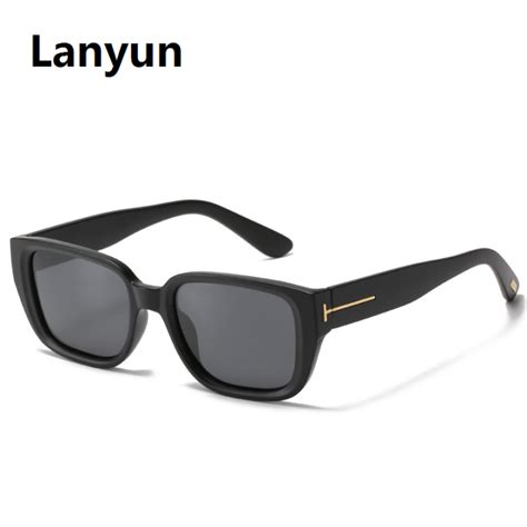 Lanyun Classic Rectangle Tf Logo Sunglasses Men Women Celebrity 2025