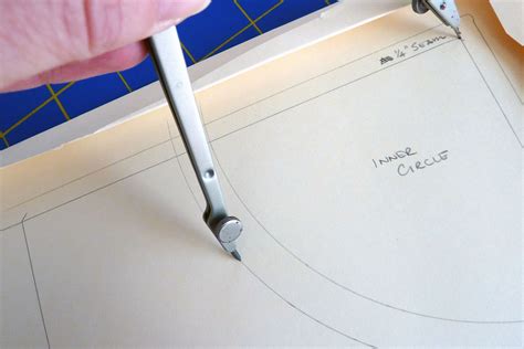 My Three Sons And A Very Busy Girl Ringed Double Circle Block Tutorial