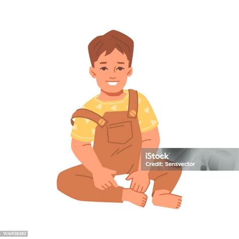 바닥에 앉아서 포즈를 취하는 웃는 유아 점프 슈트 귀여운 인물에 고립 된 키도 어린 시절과 성장 플랫 스타일의 벡터 플랫 만화