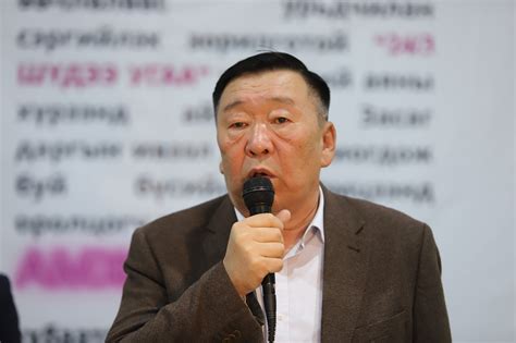 Сэлэнгэ 💚💚💚 Сэлэнгэ аймгийн Засаг дарга Н Лхагвадоржийн ивээл дор СувданИнээмсэглэл шүд