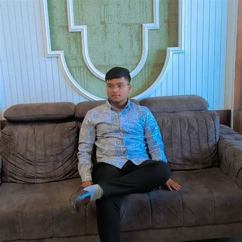 Samarth Shantaram Karale Patil Your Future Needs You Your Past Doesnt💯 Instagram