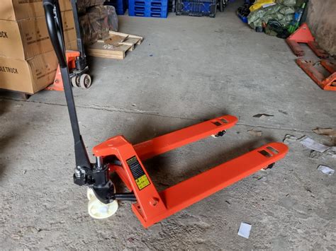 Xe Nâng Tay Model Bf30 Tải Trọng 3000kg