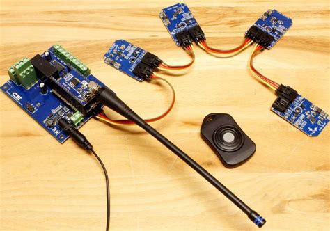 Difference Between Accelerometer And Gyroscope Raypcb