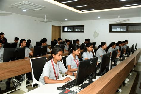 School Of Engineering And Management Computer Science And Engineering School Of Engineering