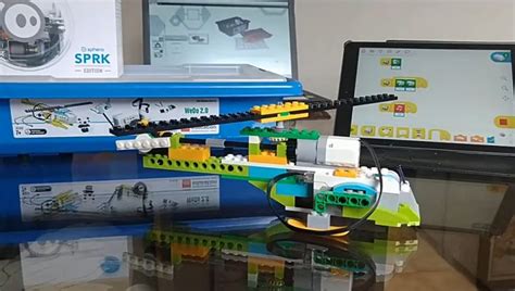 ประกัน1 ปี update 2024 ตัวต่อ 3 ระบบ steam coding wedo2 0 core set