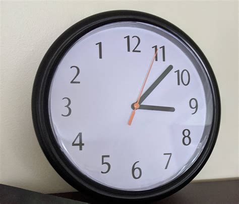 This Clock That Runs Counterclockwise Mildlyinteresting