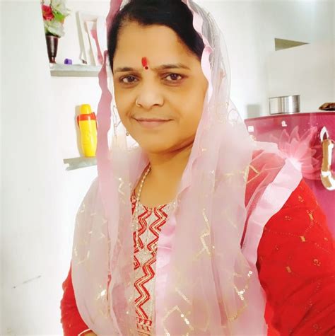 उषा देवी