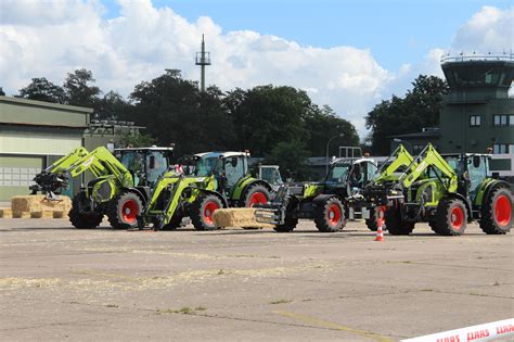 Download Claas Clock Claas