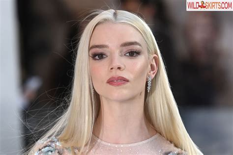 Anya Taylor Joy Anyataylorjoy Owlicats Nude Onlyfans Instagram