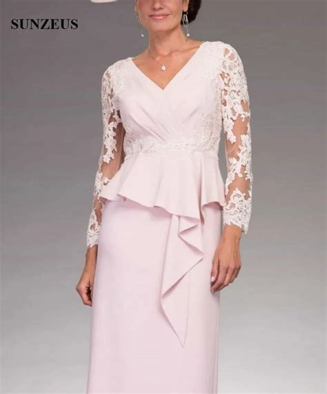 Красивые платья для женщин на свадьбу для мамы невесты фото 2025 года