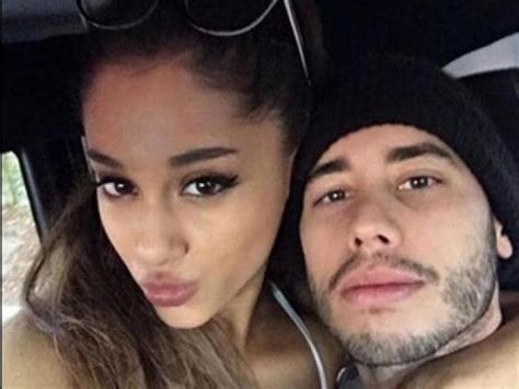Ariana Grande Splits From Beau Ricky Alvarez Debuts…