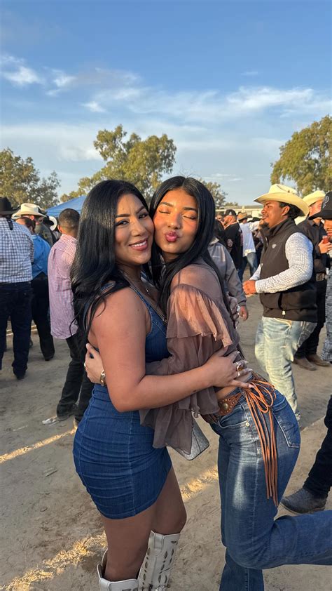 Mexican Baddie Influencers