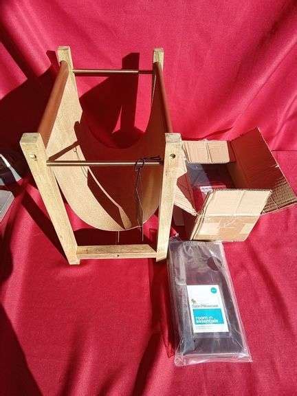 2pc Threshold Magazine Holder Satin Pillowcases 6 Ct Sierra