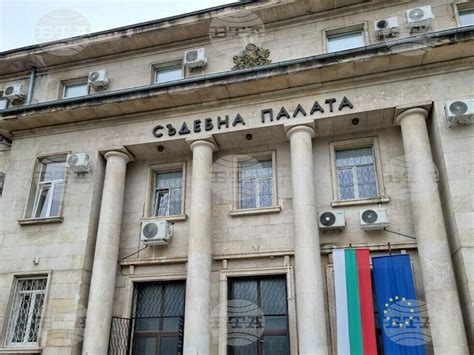 Мъжът опитал да пренесе 116 пакета с канабис през ГКПП Ферибот Оряхово остава в ареста