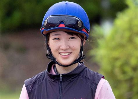 永島まなみ大波乱を演出 14番人気の伏兵ラブカムーンで今年jra6勝目をマーク 競馬ニュース Netkeiba