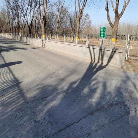 Road Defects Object Detection Model By Qassim University