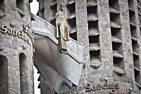 Pin On Antoni Gaudí