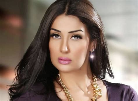 غادة عبد الرازق تحتفل بطلاقها جفرا نيوز