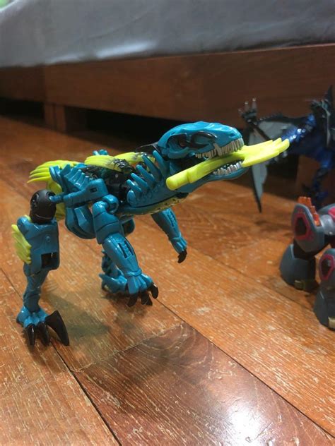 Transformers Deluxe Class Dinobots Hobbies Toys Toys Games On Carousell