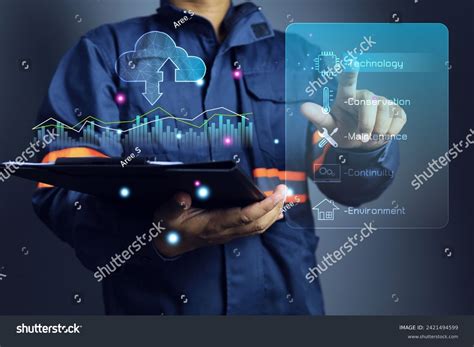 engineer applied cloud computing technology help库存照片2421494599