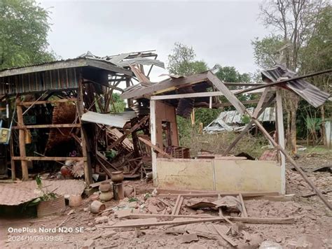 ပေါက်မှာ လေယာဉ်နဲ့ဗုံးကြဲခံရလို့ အမျိုးသမီး ၁ ဦးဒဏ်ရာရပြီး တိရစ္ဆာန်တွေသေဆုံး