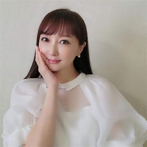 美容液のようなクレンジングでお肌をいたわりませんか 白川みきオフィシャルブログ Powered By Ameba