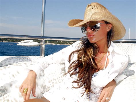 Victoria Beckham Porn Pictures XXX Photos Sex Images PICTOA