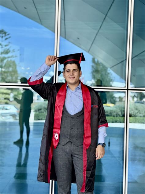 Mohamed Hbaieb On Linkedin Graduation Supcom Ictengineer Mitacs