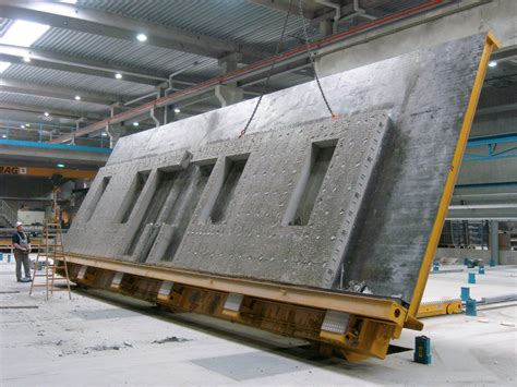 Precast Composite System Elements Ensure Fully Insulated Building