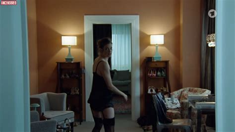 Naked Marie Bäumer In In The Face Of Crime