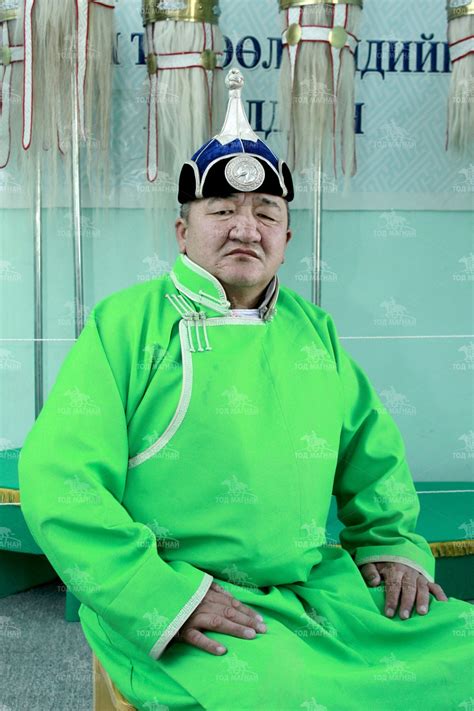 Сумын Алдарт уяач Ч Ганбаатар Унаач хүүхдийн асуудал үнэхээр хүнд боллоо