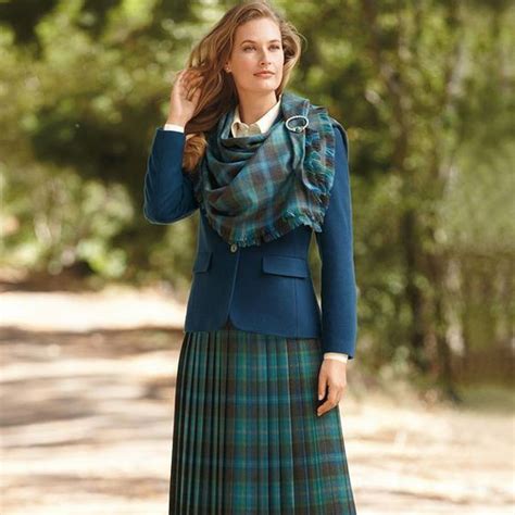 تیپ پاییزه دخترانه اسپرت خارجی استایل پاییزی اینستا