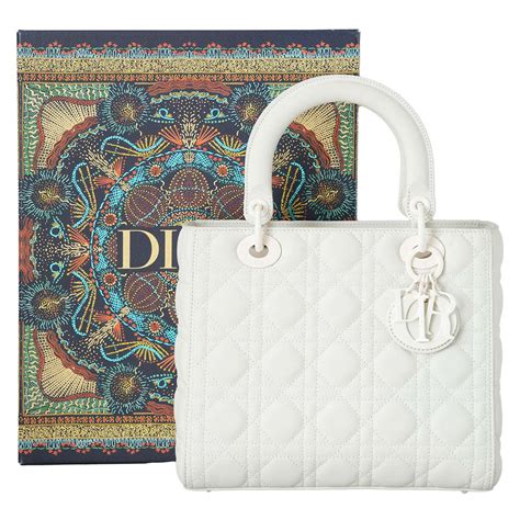 Christian Dior Used 크리스찬디올 시즌 레이디디올 미듐 캉카스백화점